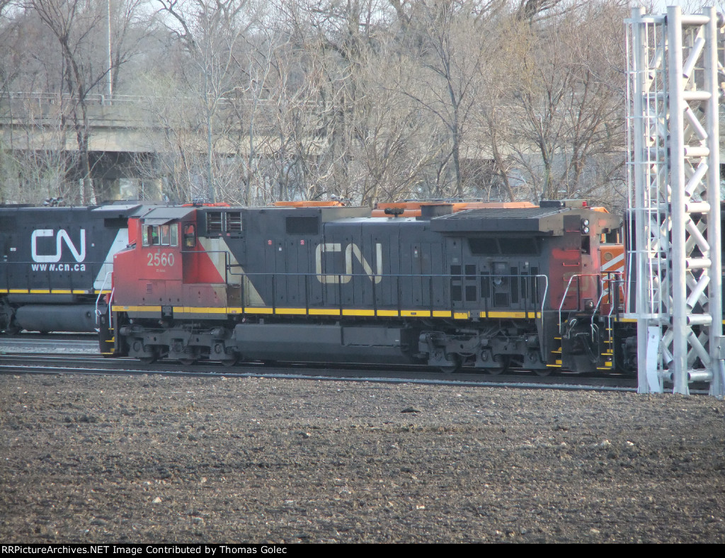 CN 2560